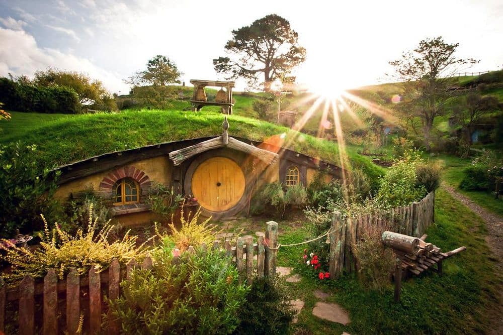 Hobbiton, The Real Hobbit Village in New Zealand