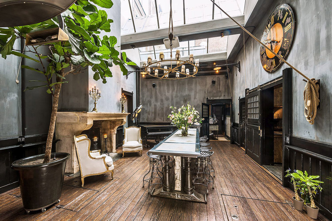 Mayer Manor: A Very Special Stay in Amsterdam