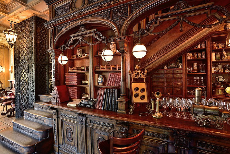 Moscow’s Café Pushkin – Where Dining is Art