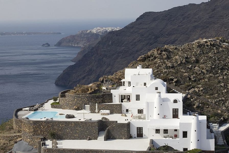 The Best Examples of Cycladic Architecture in Greece