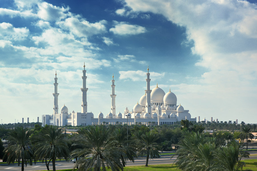 17 Photos with the Most Beautiful Mosque in the World