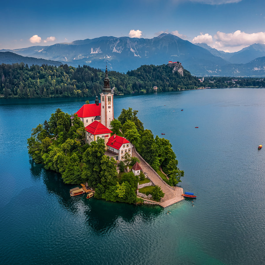 15 Churches in Europe with Stunning Architecture