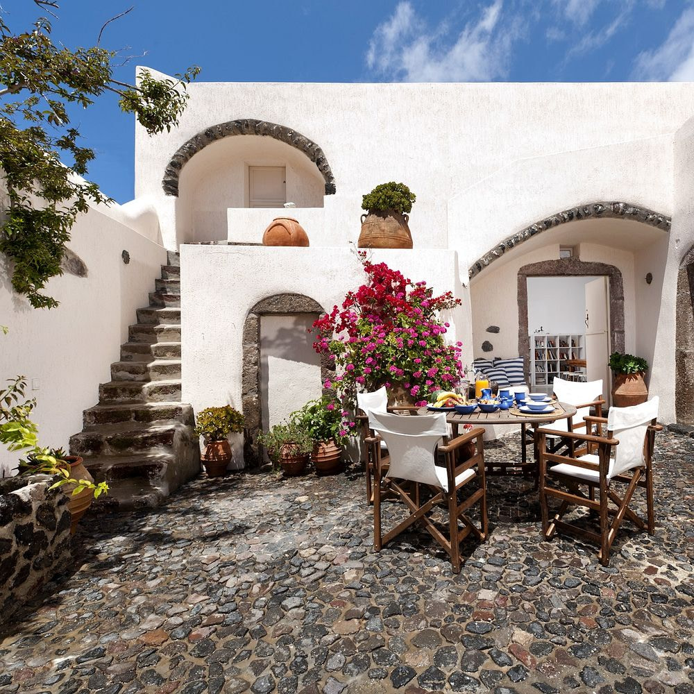 The Best Examples of Cycladic Architecture in Greece