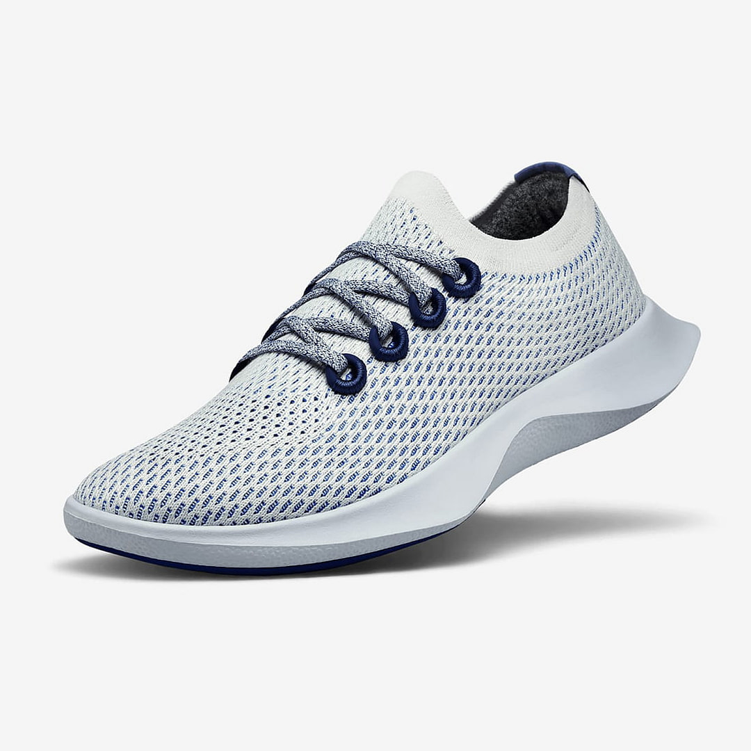 The Best Travel Shoes in 2024 (For Every Occasion)