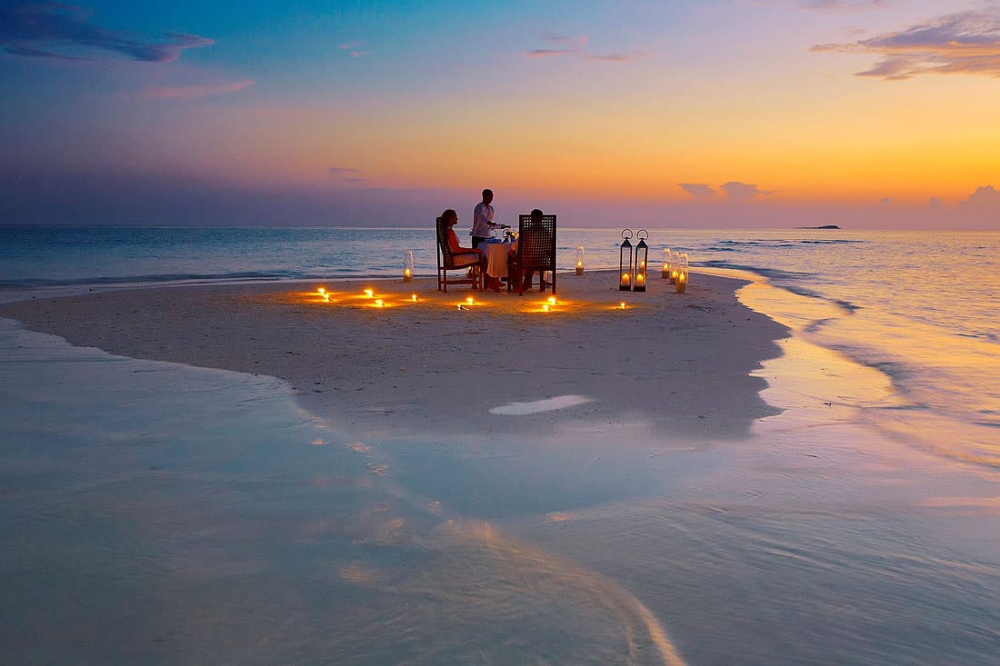 23 Spectacular Dining Locations in the Maldives