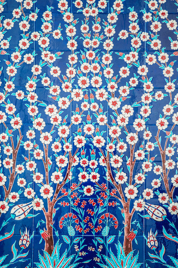 The World’s Most Beautiful Mosque in 17 Photos