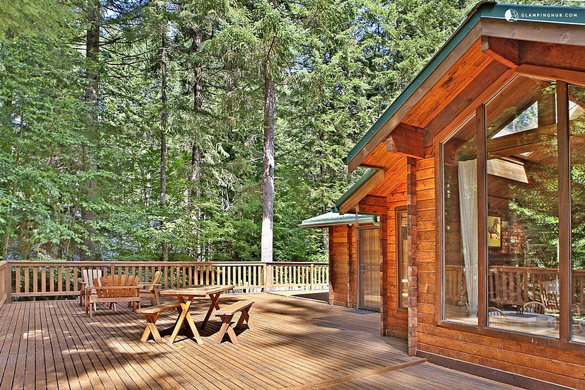 7 Rustic Cabin Rentals in the US for a Dreamy Getaway