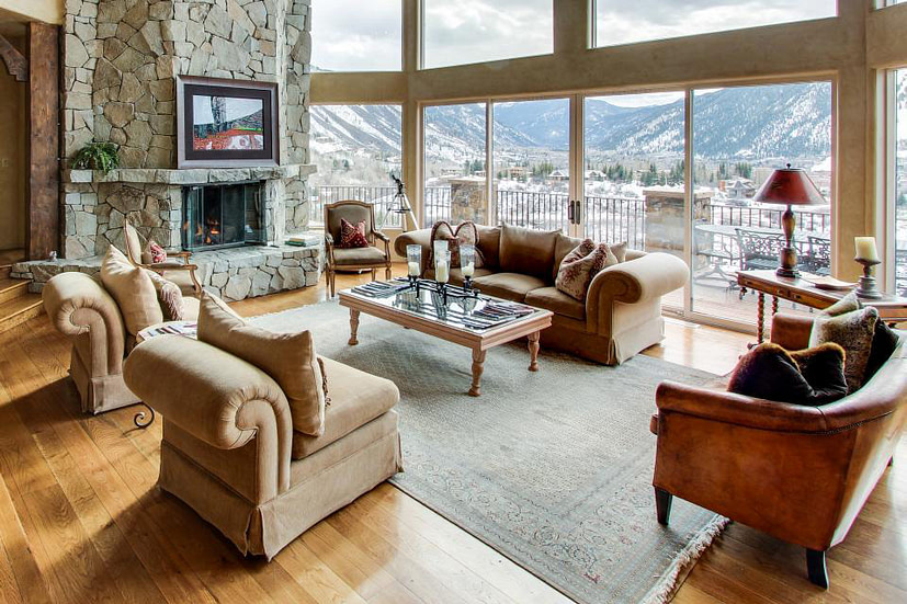 7 Rustic Cabin Rentals in the US for a Dreamy Getaway