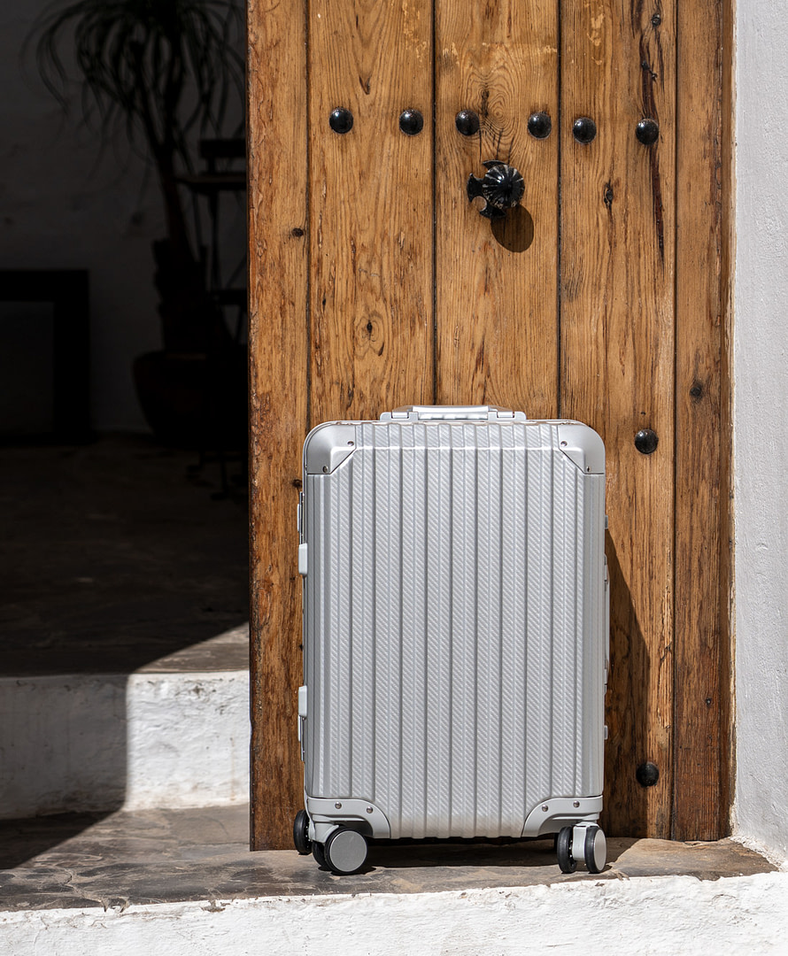 A Full Review of the MVST TREK Aluminum Suitcase