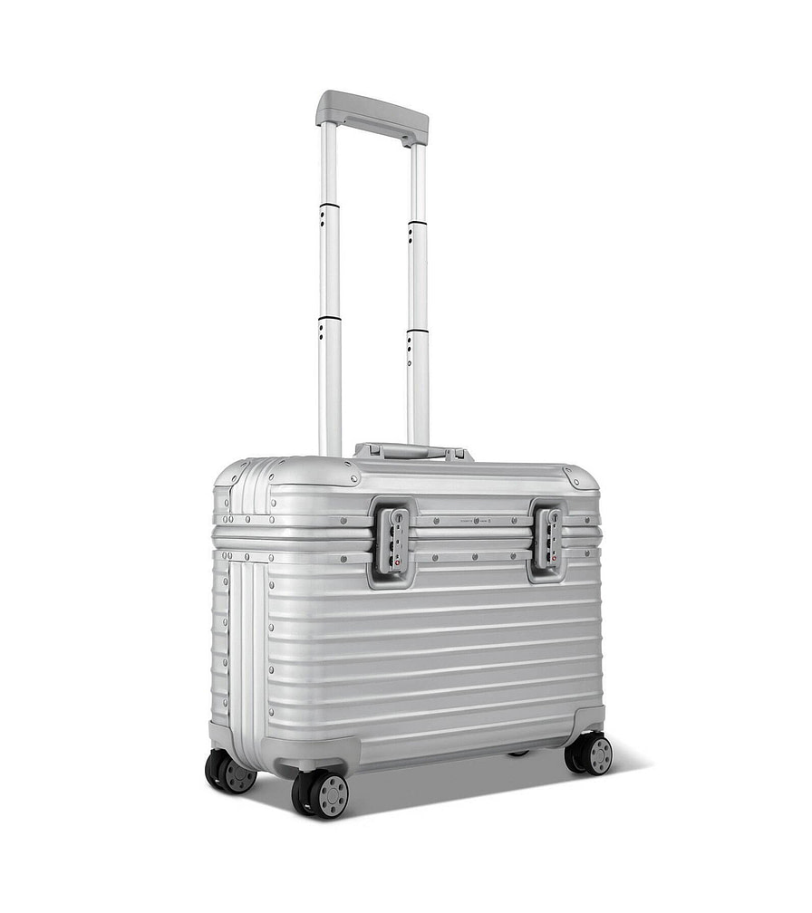 Our Favorite RIMOWA Carry-On Luggage Pieces