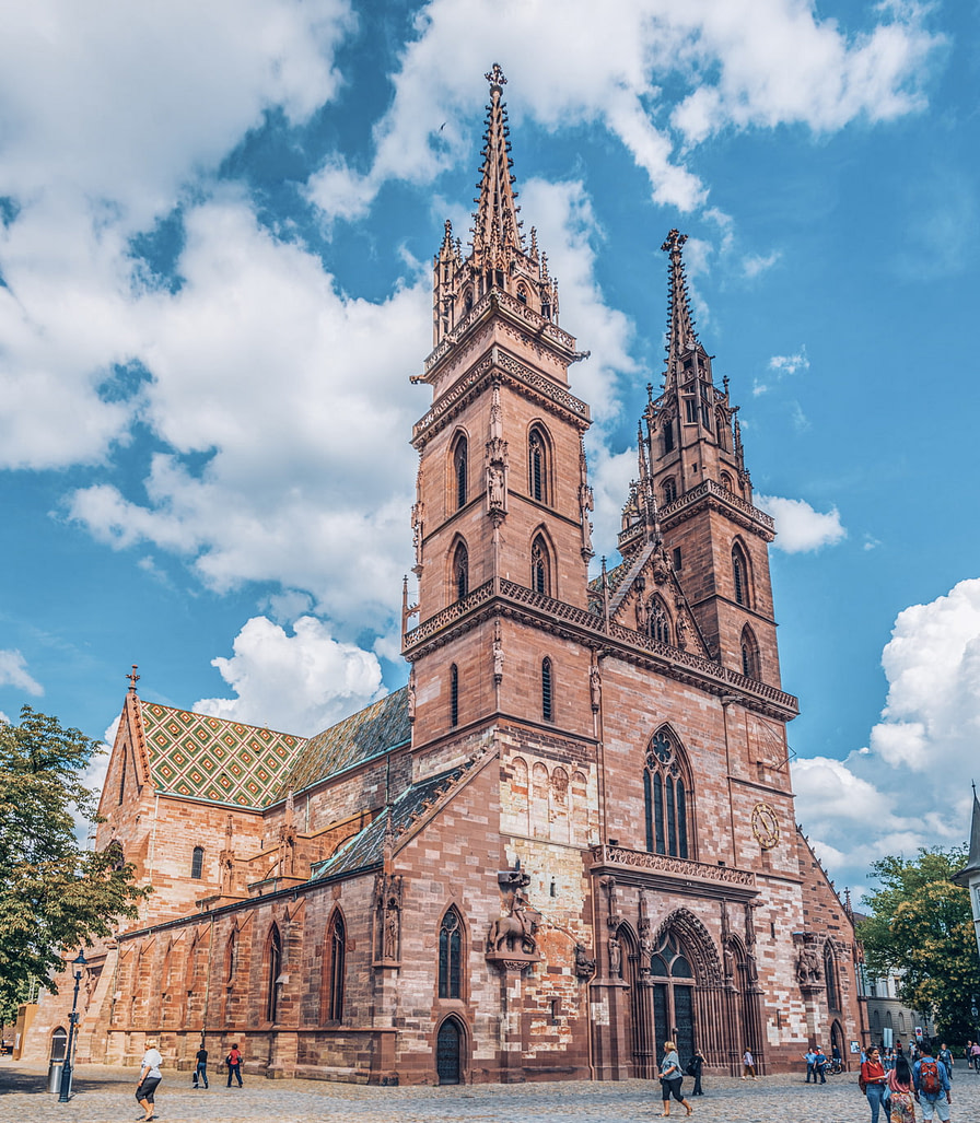 13 Examples of Gothic Architecture in Europe
