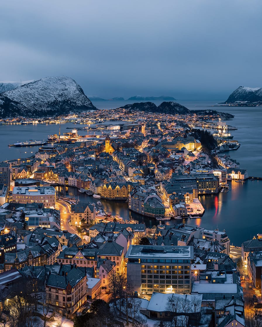 The 11 Best Places to Visit in February Around the World