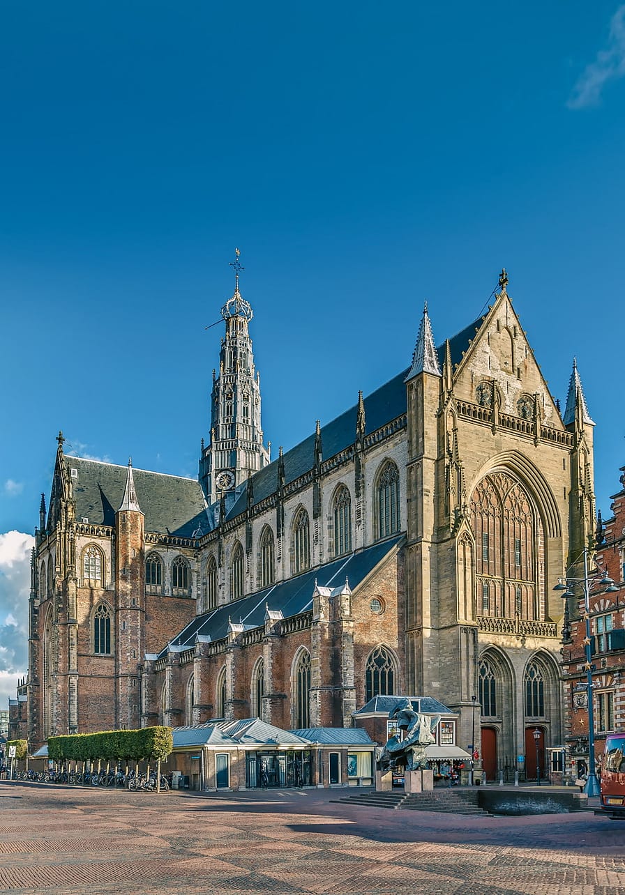 13 Examples of Gothic Architecture in Europe