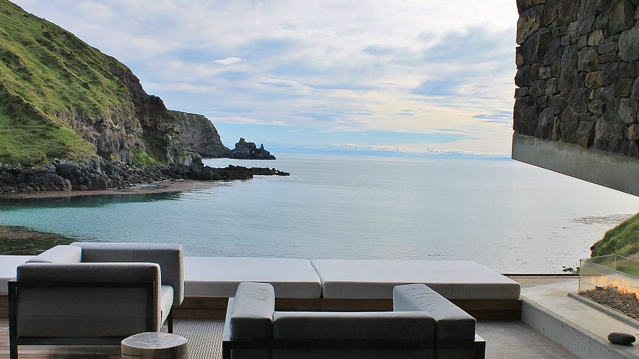 Seascape - A Romantic Coastal Hideaway