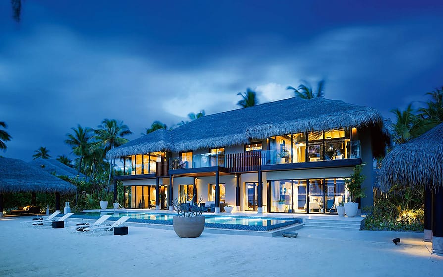 15 Fabulous Beach Houses in the Maldives