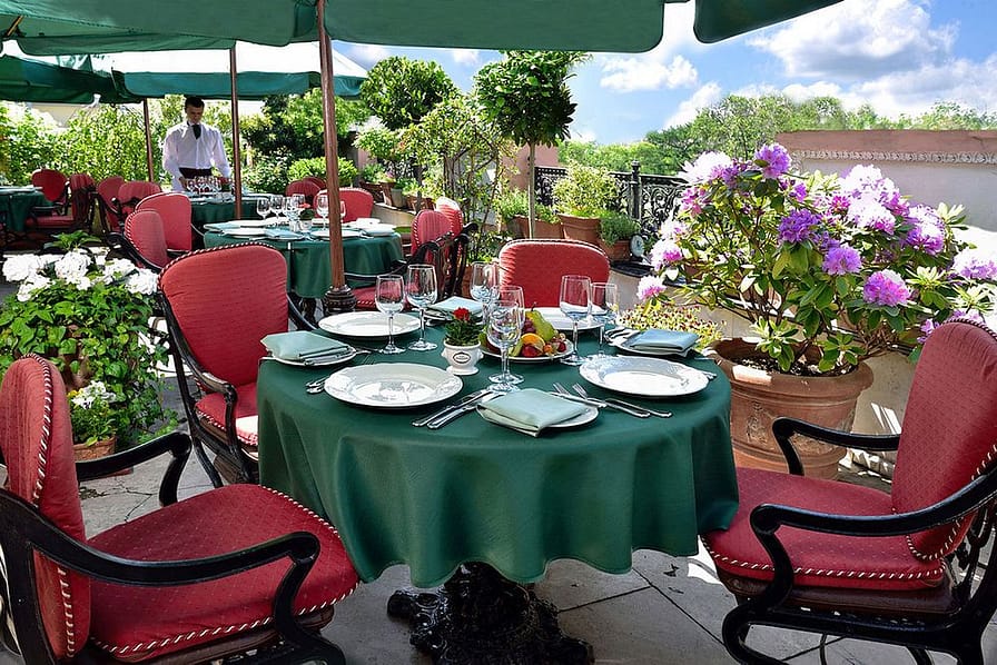 Moscow’s Café Pushkin – Where Dining is Art