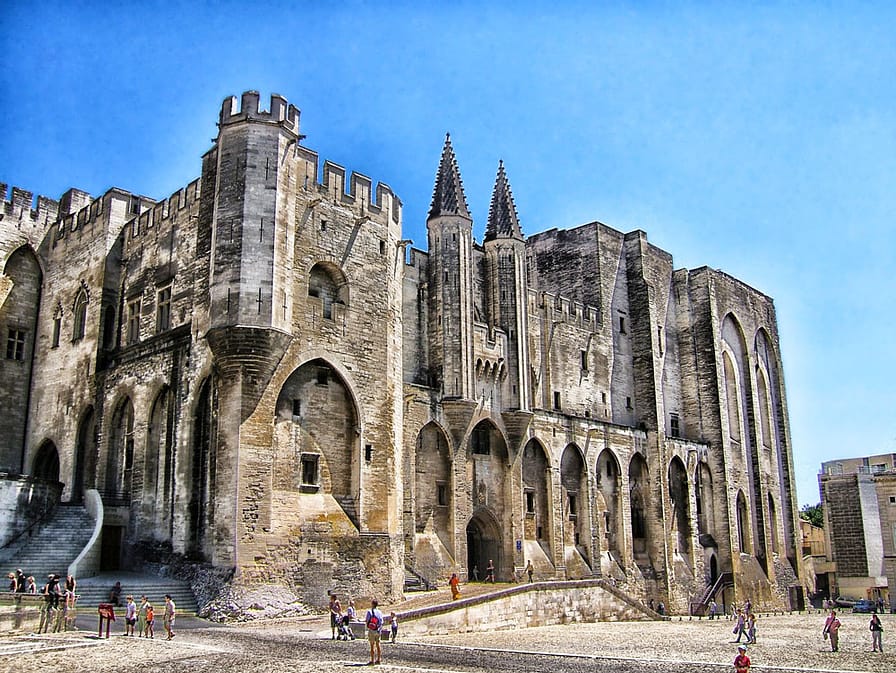 Avignon, France: 5 Not To Miss Attractions