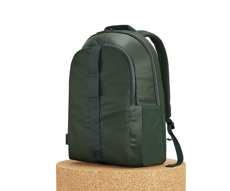 12 Lightweight Backpacks for Everyday Use