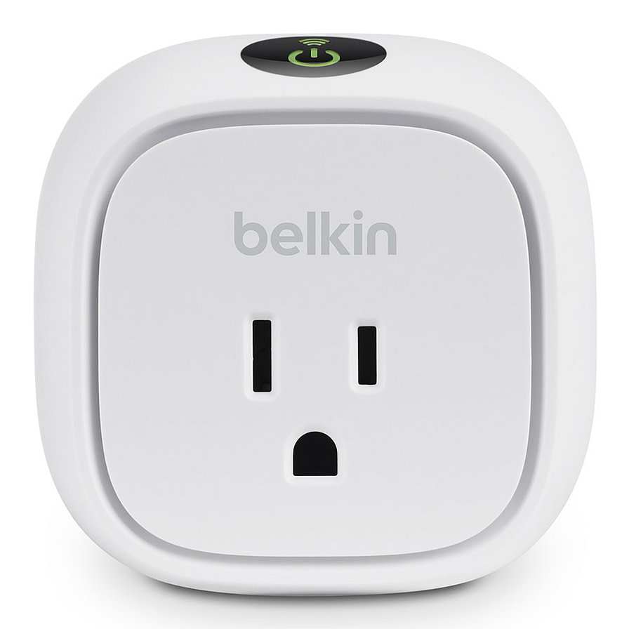 11 Smart Gadgets to Automate Your Home When Traveling