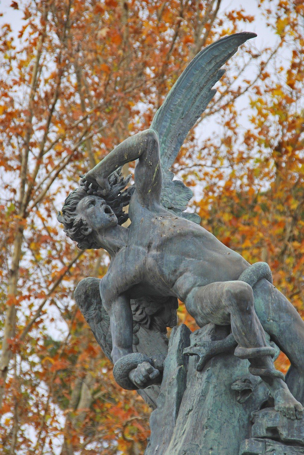 Fallen Angel Lucifer Statue